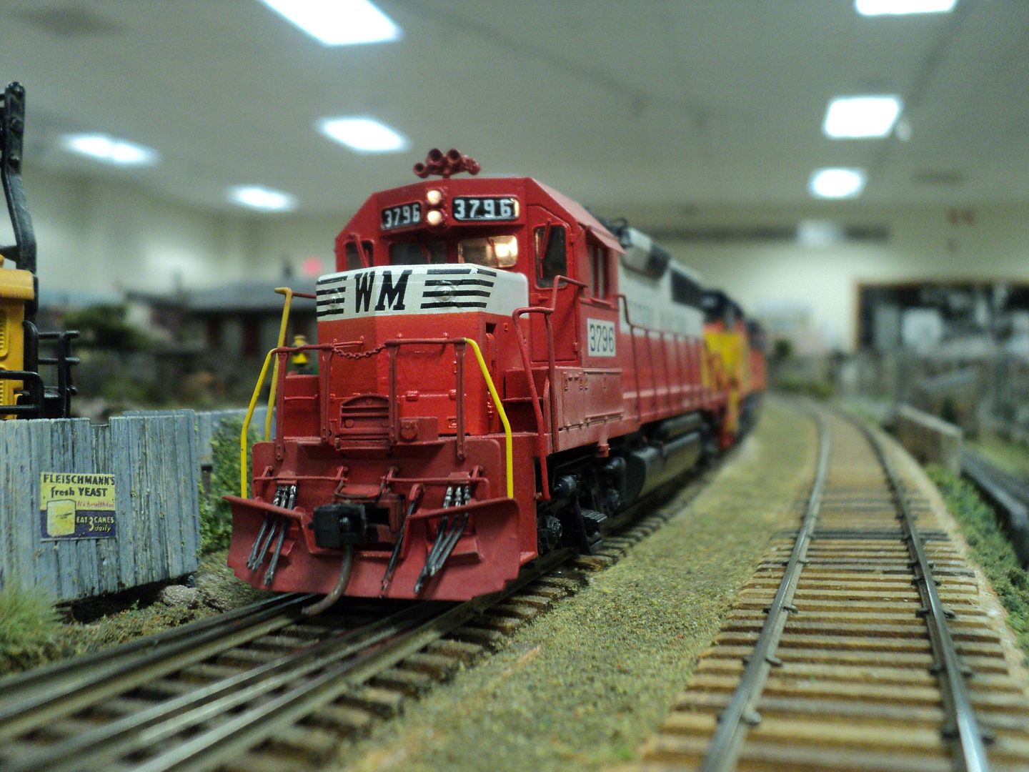 Running 1972 Chessie freight for the show/ open house - General Discussion (Model Railroader ...